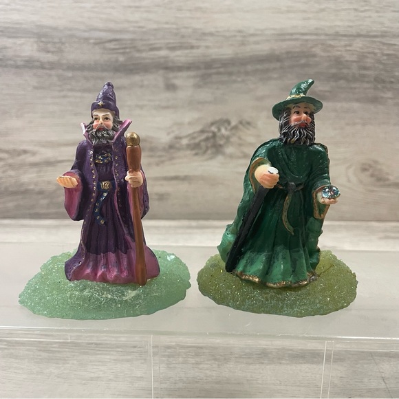 Accents | 2 Wizards Dragons Purple Green Figurines Wizard On A Cloud ...